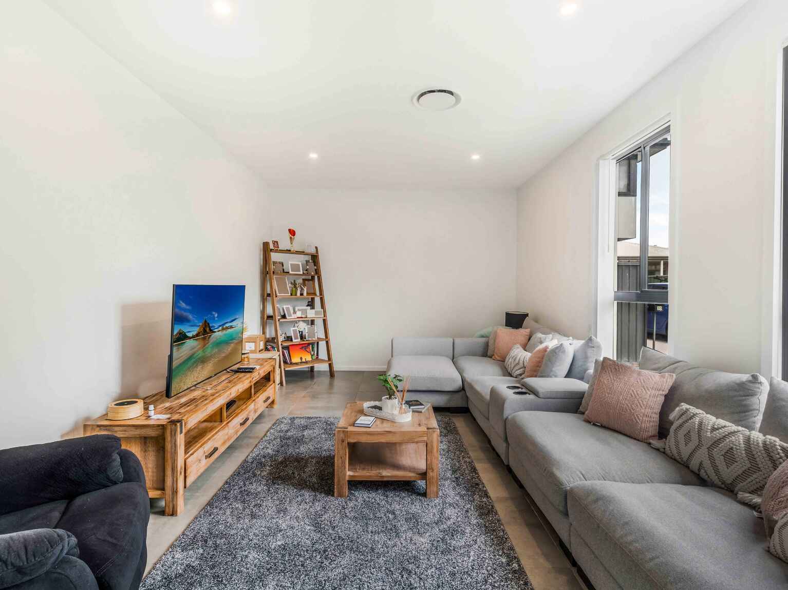 House For Sale - 2C Warialda Way Hinchinbrook